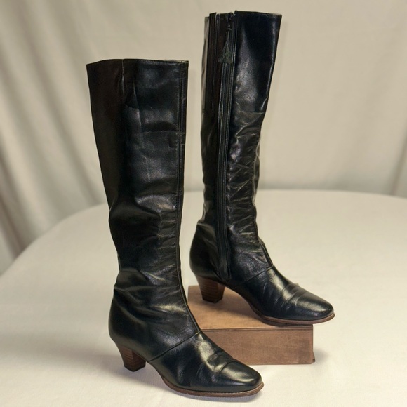 Cobbies | Shoes | Cobbies Vintage 97s Size 75w Tall Black Leather Boots ...